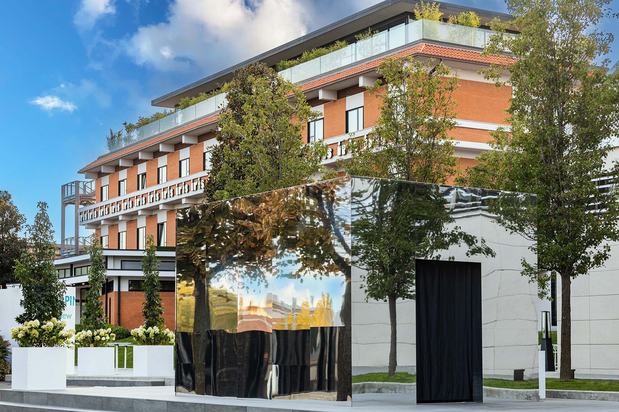 IRIS CERAMICA JOINS IN WITH “SHAPING THE FUTURE. THE NEW DAWN FOR ...